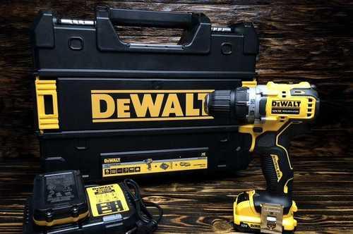 Дрель-шуруповерт DeWalt DCD701D2