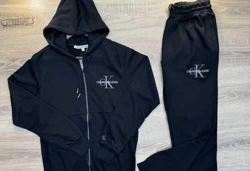 Спортивный костюм Calvin Klein