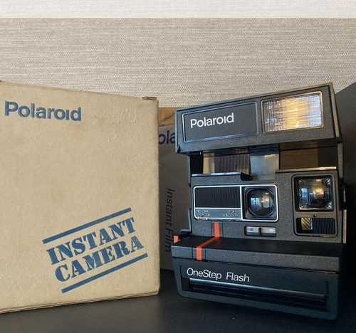 Фотоаппарат Polaroid OneStep Flash