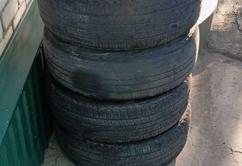 Kumho Road Venture APT KL51 225/70 R16 102T