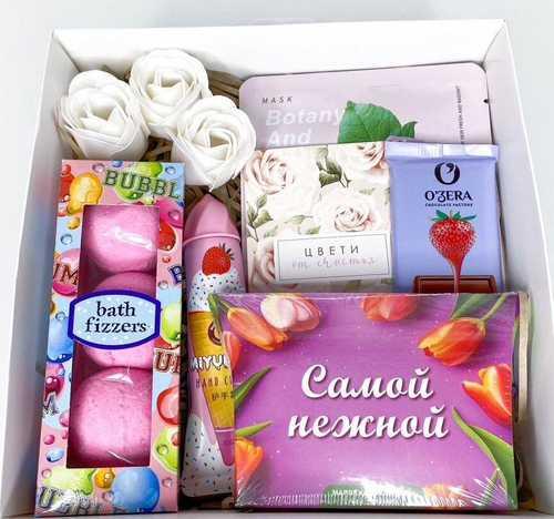 Подарочные боксы на 8 марта