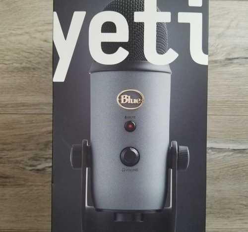 Микрофон Blue Yeti