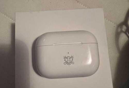 Apple Airpods pro witch magsafe charging case