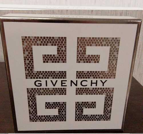 Givenchy gentleman society 60