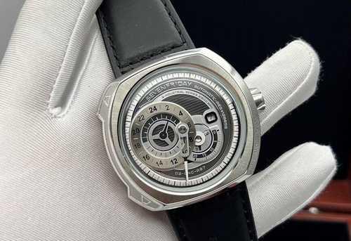 Мужские часы sevenfriday Q1/01