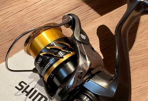 Катушка Shimano 20 twin power c2000s