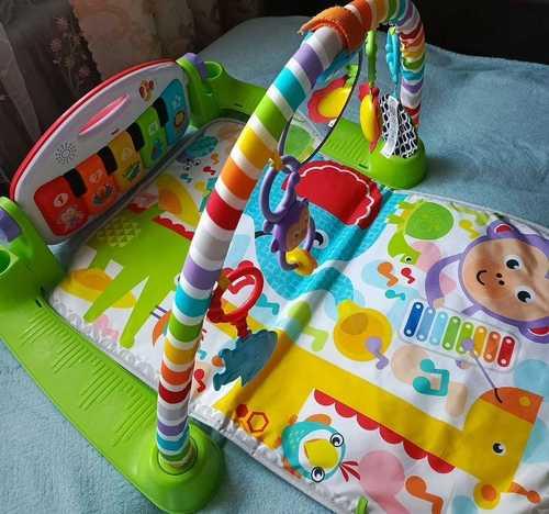 Развивающий коврик с пианино fisher price