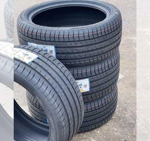 Triangle EffeXSport TH202 235/55 R19 105W