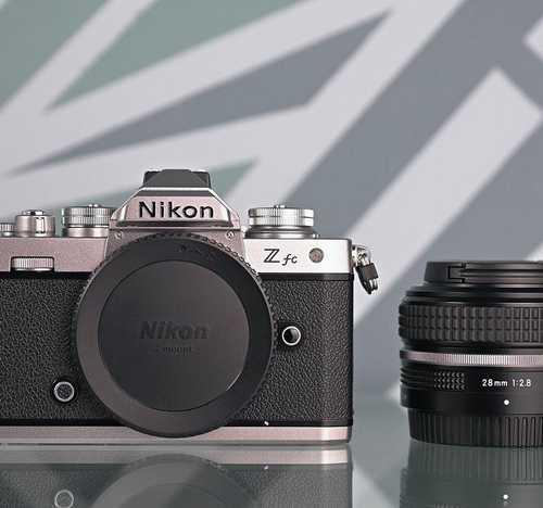 Nikon ZFc Kit 28mm f/2.8 SE