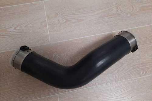 Патрубок интеркулера BMW X5 G30/G31/G11/G12