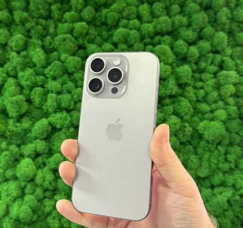 iPhone 15 Pro, 256 ГБ