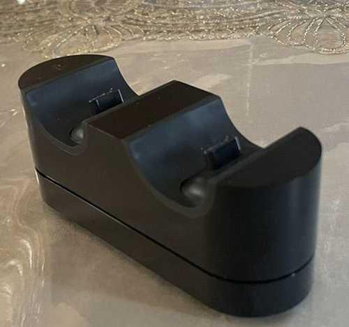 Зарядная станция для геймпадов ps4