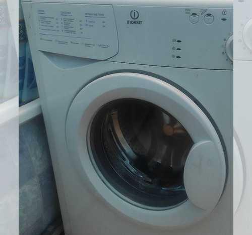 Стиральная машина Indesit Wiu 100