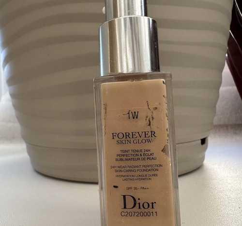 Тональный крем dior