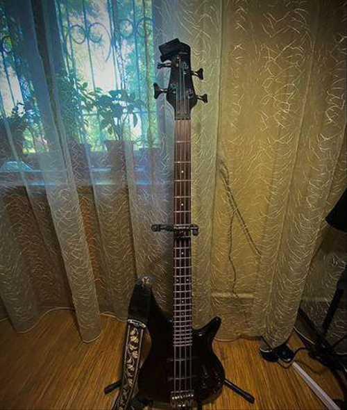 Бас гитара Ibanez SR300