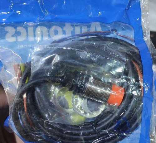 Датчик приближения индуктивный PR18-8DP