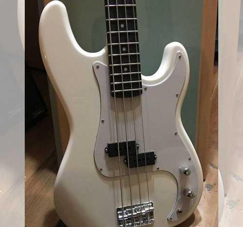 Электрогитара Rockdale Stars PB Bass White