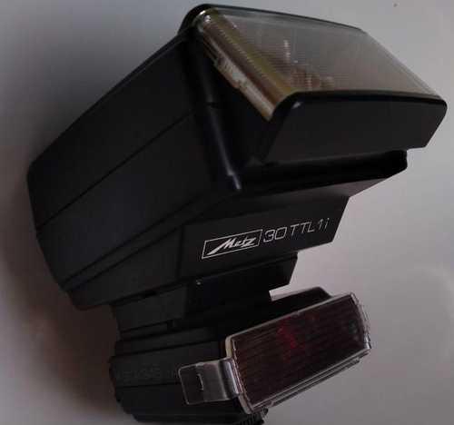 Вспышка Metz 30TTLi