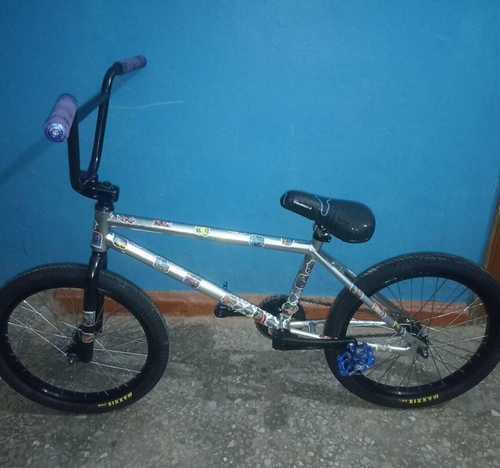 Брендовый BMX 2008 года