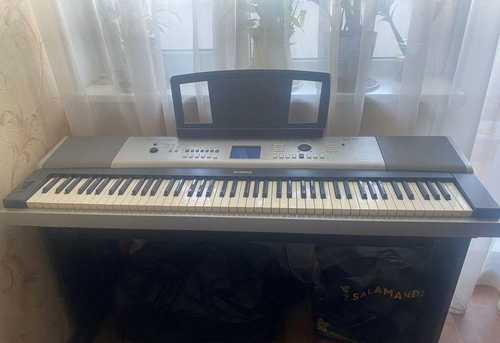 Синтезатор Yamaha DGX-520