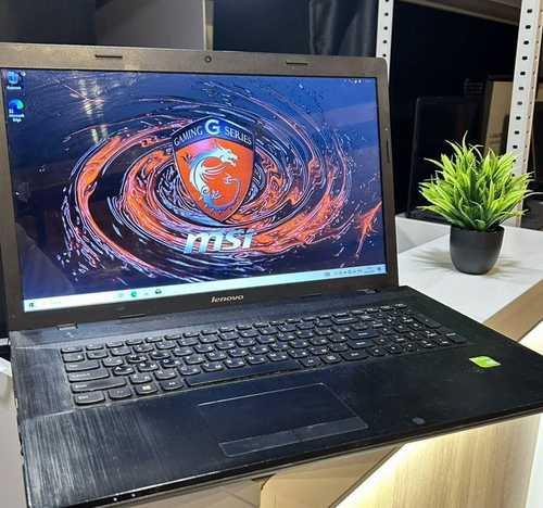 Игровой гигант Lenovo 17,3" с GeForce GT820M/SSD