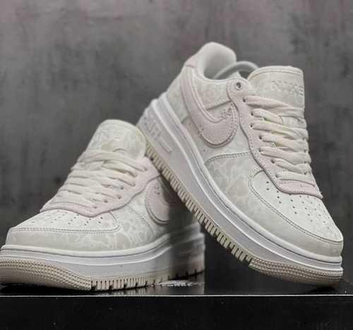 Кроссовки Nike Air Force 1