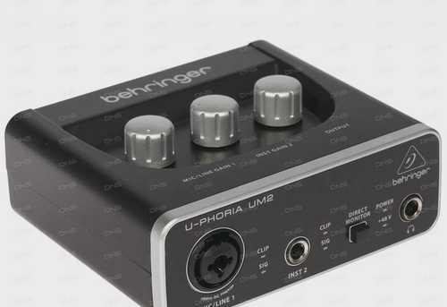 Звуковая карта Behringer u-phoria um2