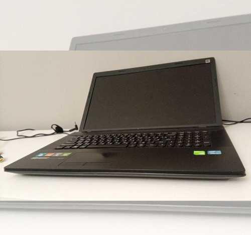 Ноутбук Lenovo g700