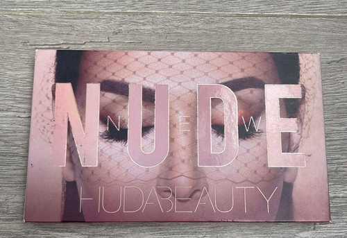 Huda Beauty тени