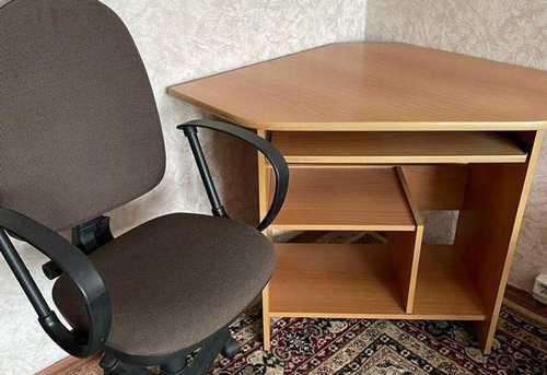 Комп стол(угловой) и кресло