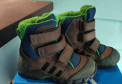 Детские ботинки adidas