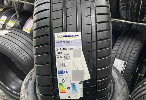 Michelin Pilot Sport 5 245/40 R19 98Y