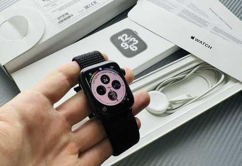 Apple watch se 44 mm акб 99