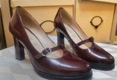 Туфли женские, Кожа. 34-35 размер
