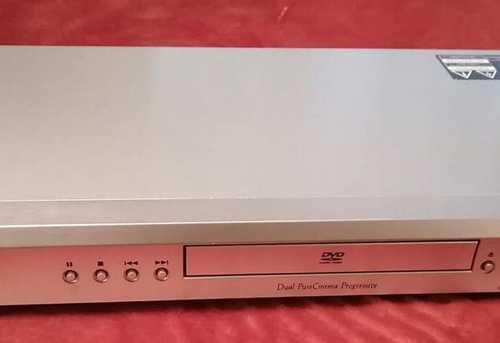 DVD плеер Pioneer DV-585A