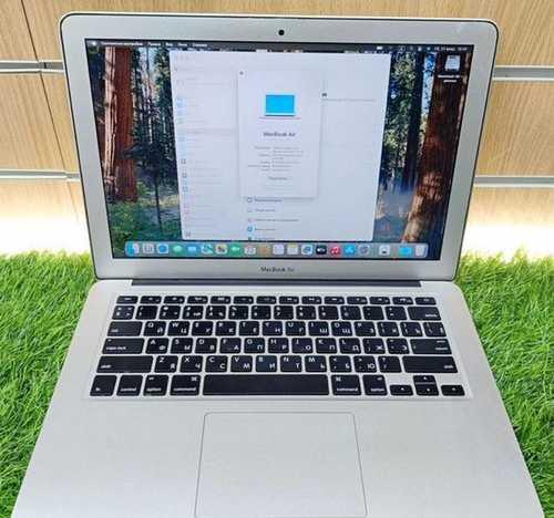 Ноутбук Apple MackBook Air - 2012