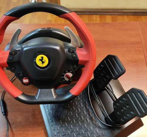 Игровой руль Thrustmaster Ferrari 458 Spider