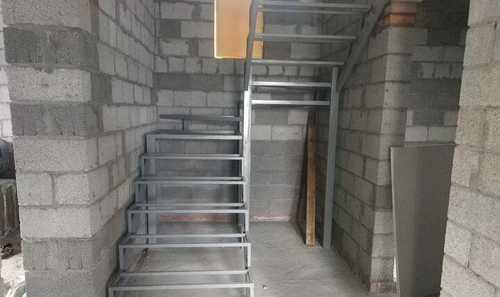 Лестница в частный дом любой формы
