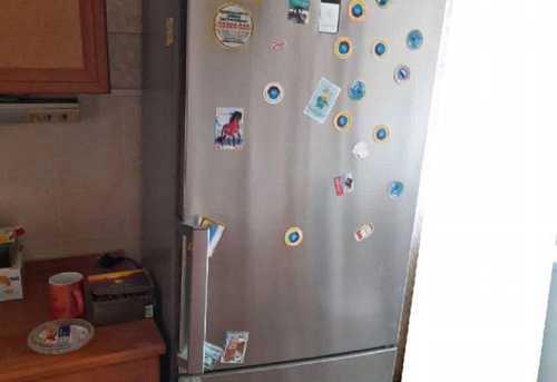 Холодильник kraft