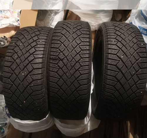 Continental ContiVikingContact 7 235/55 R19 105T