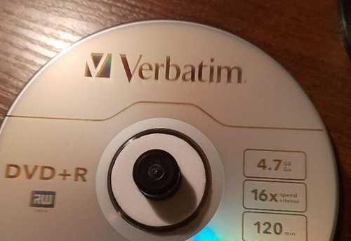 Диски DVD-R (4,7 Гб, 16х) в кастрюле