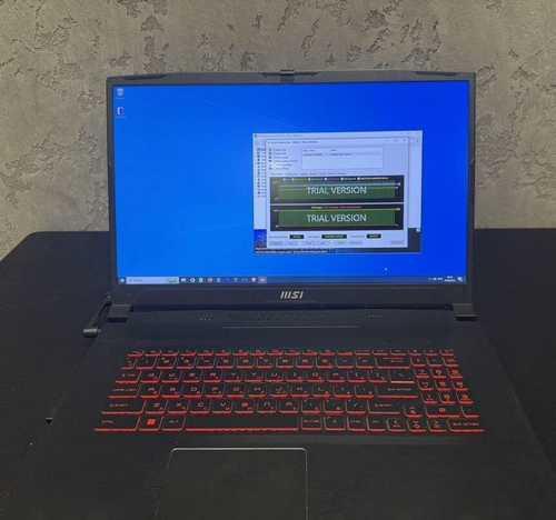 17.3" Ноутбук MSI GF76 Katana