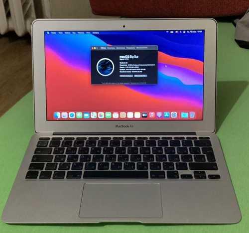 Apple macbook air 2011