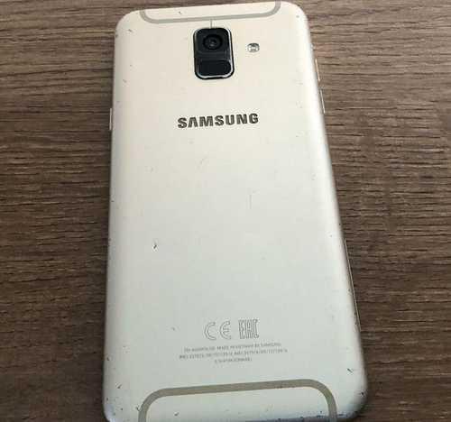 Samsung Galaxy A6, 3/32 ГБ