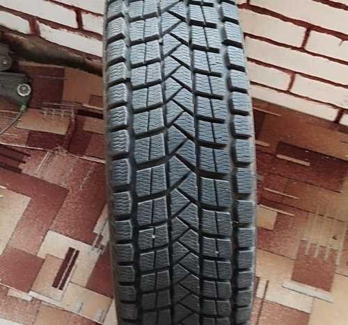 Maxxis SS-01 Presa SUV 215/70 R16 100Q