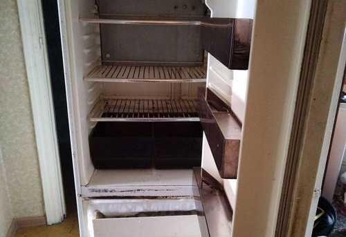 Холодильников бу