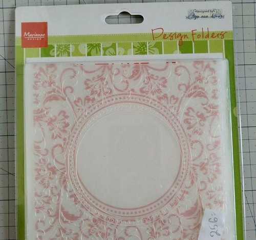 Папки для тиснения Marianne Design Spellbinders. С