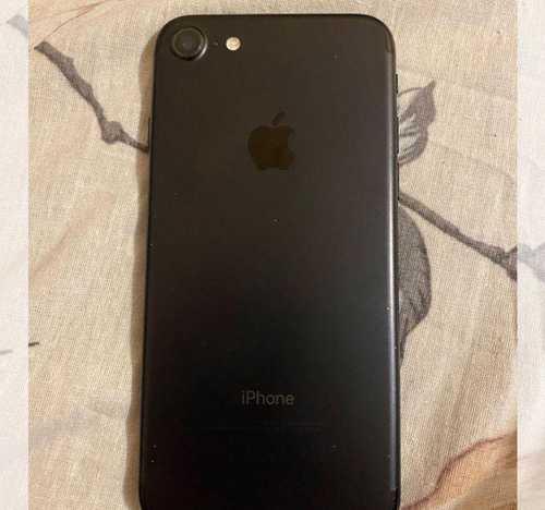 iPhone 7, 128 ГБ