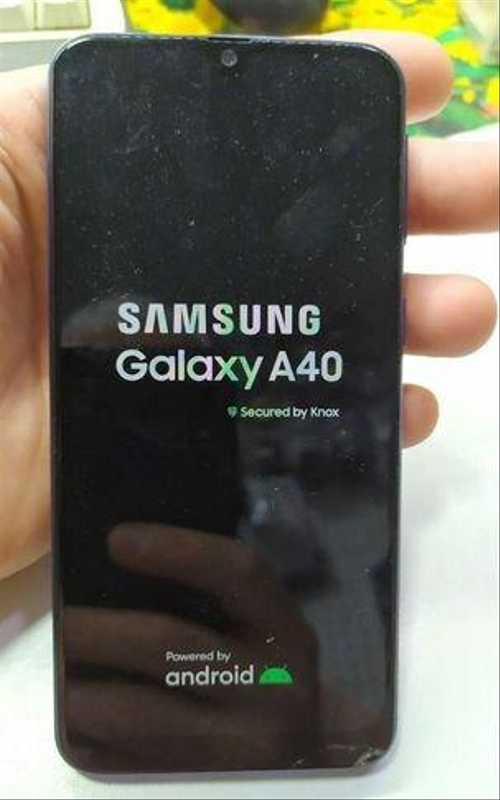 Samsung Galaxy A40 (SM-A405F) разбит дисплей