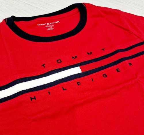 128-134 см Новая Футболка от tommy hilfiger